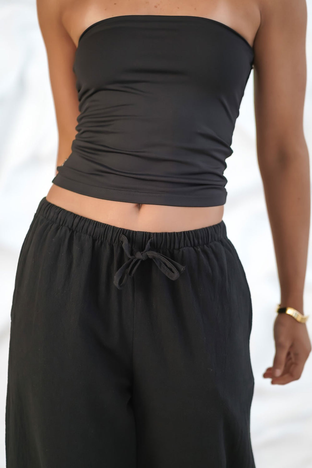 Alex Smooth Tube Black - BY. ZAH